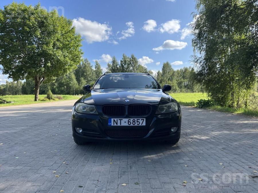 Melns BMW 318 2009 Liepāja, ar dzinēja tilpumu 2.00 L un nobraukumu 310 tūkst. km par 4800 €, foto 3 vietnē AUTOMOTO.COM.LV