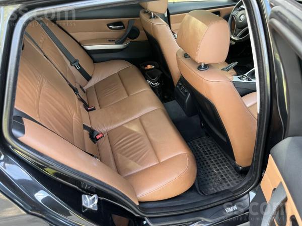 Melns BMW 318 2009 Liepāja, ar dzinēja tilpumu 2.00 L un nobraukumu 310 tūkst. km par 4800 €, foto 9 vietnē AUTOMOTO.COM.LV