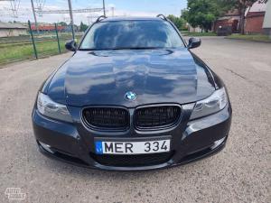 Black BMW 318 2009 in Siauliai, with an engine capacity of 2.00 L and mileage of 261 thousand km for 2950 €, photo 3 on AUTOMOTO.COM.LV