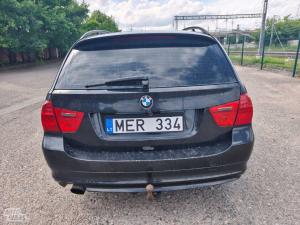 Black BMW 318 2009 in Siauliai, with an engine capacity of 2.00 L and mileage of 261 thousand km for 2950 €, photo 6 on AUTOMOTO.COM.LV