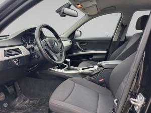 Черный БМВ 318 2009 в Каунас, объемом двигателя 2.00 л и пробегом 315 тыс. км за 4990 €, фото 10 на AUTOMOTO.COM.LV