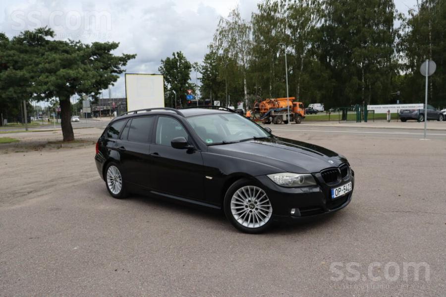 Black BMW 318 2009 in Riga, with an engine capacity of 2.00 L and mileage of 0 thousand km for 5790 €, photo 3 on AUTOMOTO.COM.LV
