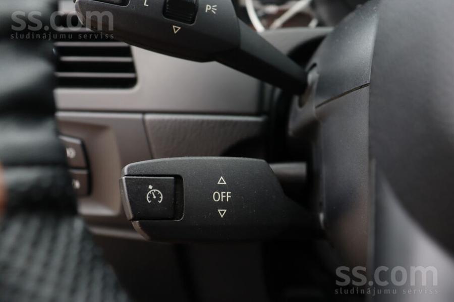 Black BMW 318 2009 in Riga, with an engine capacity of 2.00 L and mileage of 0 thousand km for 5790 €, photo 20 on AUTOMOTO.COM.LV