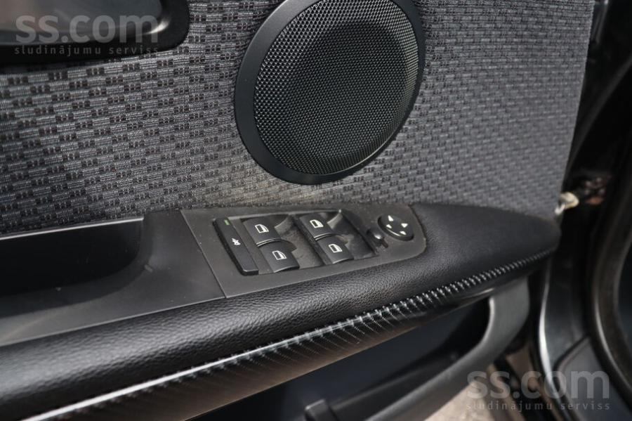 Black BMW 318 2009 in Riga, with an engine capacity of 2.00 L and mileage of 0 thousand km for 5790 €, photo 22 on AUTOMOTO.COM.LV