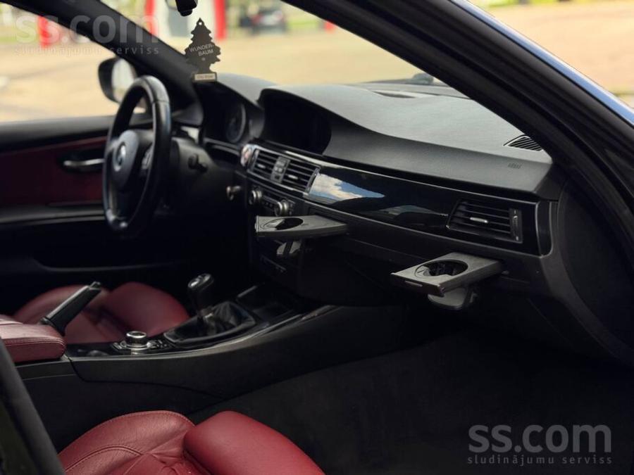 Black BMW 318 2009 in Riga, with an engine capacity of 2.00 L and mileage of 0 thousand km for 3950 €, photo 9 on AUTOMOTO.COM.LV