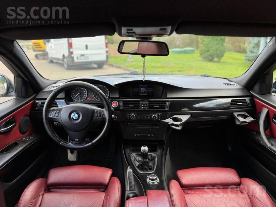 Black BMW 318 2009 in Riga, with an engine capacity of 2.00 L and mileage of 0 thousand km for 3950 €, photo 14 on AUTOMOTO.COM.LV