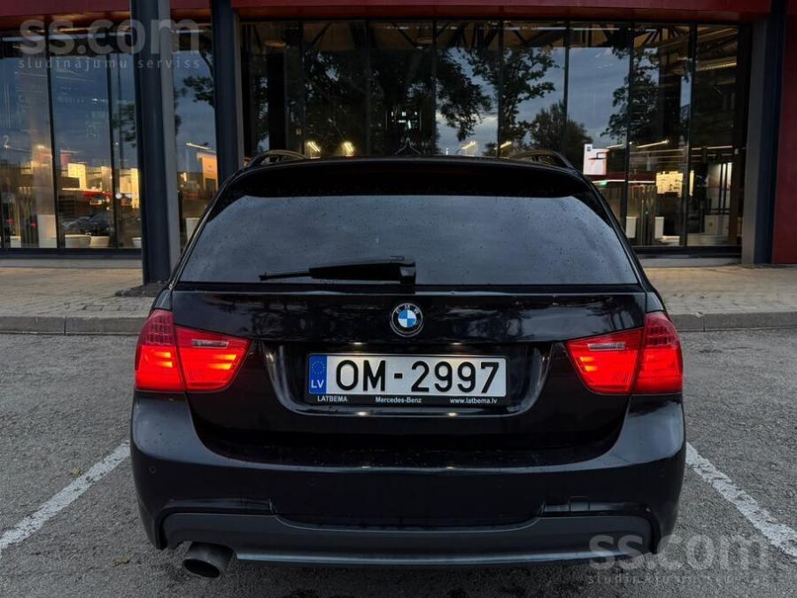 Black BMW 318 2009 in Riga, with an engine capacity of 2.00 L and mileage of 285 thousand km for 5950 €, photo 9 on AUTOMOTO.COM.LV
