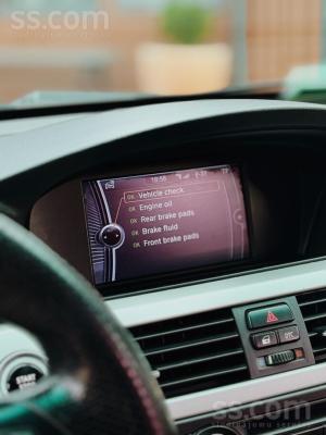 Black BMW 318 2009 in Aluksne, with an engine capacity of 2.00 L and mileage of 474 thousand km for 5300 €, photo 13 on AUTOMOTO.COM.LV