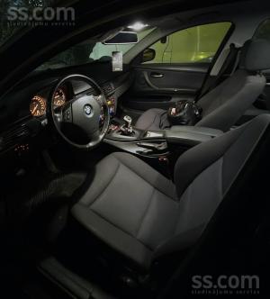 Черный БМВ 318 2009 в Рига, объемом двигателя 2.00 л и пробегом 477 тыс. км за 2600 €, фото 9 на AUTOMOTO.COM.LV