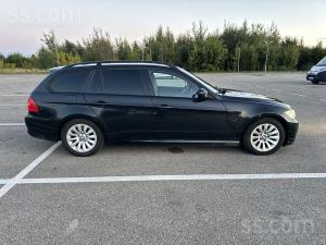 Melns BMW 318 2009 Daugavpils, ar dzinēja tilpumu 2.00 L un nobraukumu 332 tūkst. km par 6000 €, foto 6 vietnē AUTOMOTO.COM.LV