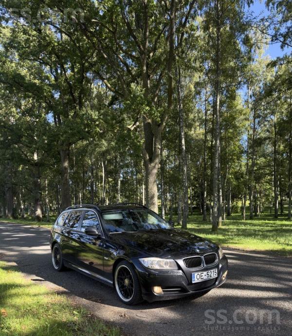 Melns BMW 318 2009 Valmiera, ar dzinēja tilpumu 2.00 L un nobraukumu 223 tūkst. km par 4200 €, foto 1 vietnē AUTOMOTO.COM.LV