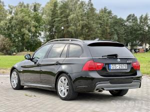 Black BMW 318 2009 in Riga, with an engine capacity of 2.00 L and mileage of 272 thousand km for 4890 €, photo 5 on AUTOMOTO.COM.LV