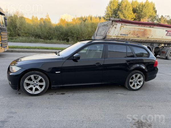 Melns BMW 318 2009 Valmiera, ar dzinēja tilpumu 2.00 L un nobraukumu 343 tūkst. km par 4400 €, foto 5 vietnē AUTOMOTO.COM.LV
