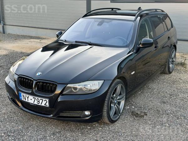 Black BMW 318 2009 in Riga, with an engine capacity of 2.00 L and mileage of 343 thousand km for 4500 €, photo 8 on AUTOMOTO.COM.LV