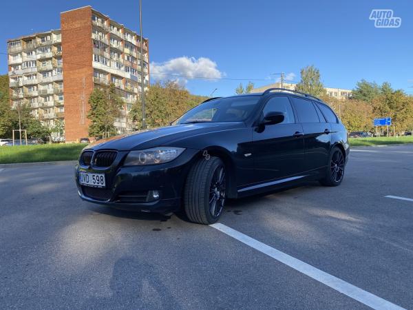 Black BMW 318 2009 in Kaunas, with an engine capacity of 2.00 L and mileage of 330 thousand km for 3990 €, photo 3 on AUTOMOTO.COM.LV