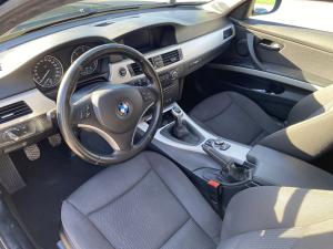 Melns BMW 318 2009 Kauņa, ar dzinēja tilpumu 2.00 L un nobraukumu 330 tūkst. km par 3990 €, foto 6 vietnē AUTOMOTO.COM.LV