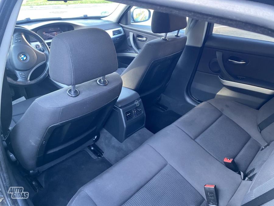 Melns BMW 318 2009 Kauņa, ar dzinēja tilpumu 2.00 L un nobraukumu 330 tūkst. km par 3990 €, foto 7 vietnē AUTOMOTO.COM.LV