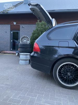 Melns BMW 318 2009 Kauņa, ar dzinēja tilpumu 2.00 L un nobraukumu 330 tūkst. km par 3990 €, foto 12 vietnē AUTOMOTO.COM.LV