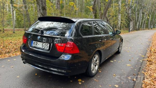 Melns BMW 318 2009 Jūrmala, ar dzinēja tilpumu 2.00 L un nobraukumu 309 tūkst. km par 3500 €, foto 3 vietnē AUTOMOTO.COM.LV