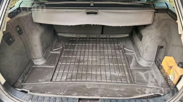 Melns BMW 318 2009 Jūrmala, ar dzinēja tilpumu 2.00 L un nobraukumu 309 tūkst. km par 3500 €, foto 6 vietnē AUTOMOTO.COM.LV