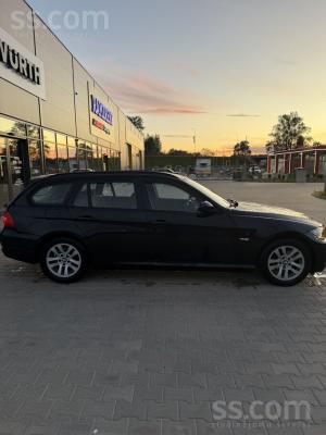 Melns BMW 318 2010 Jēkabpils, ar dzinēja tilpumu 2.00 L un nobraukumu 312 tūkst. km par 3500 €, foto 6 vietnē AUTOMOTO.COM.LV