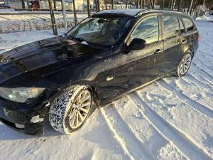 Black BMW 318 2010 in Vilnius, with an engine capacity of 0.00 L and mileage of 330 thousand km for 2100 €, photo 8 on AUTOMOTO.COM.LV