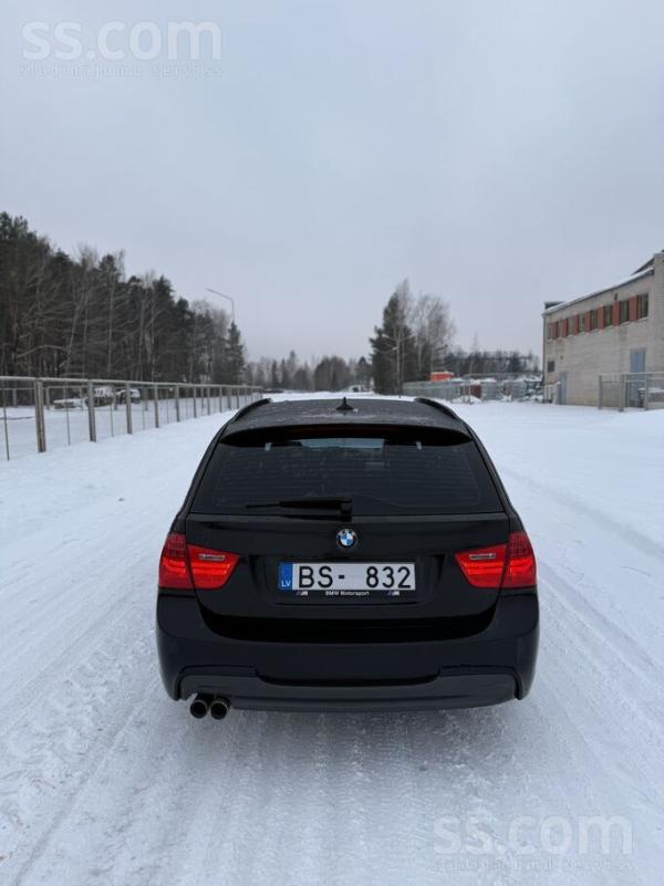 Melns BMW 318 2010 Jelgava, ar dzinēja tilpumu 2.00 L un nobraukumu 361 tūkst. km par 6150 €, foto 3 vietnē AUTOMOTO.COM.LV
