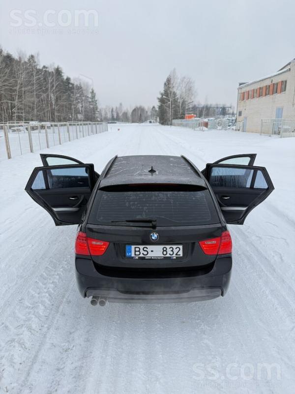 Melns BMW 318 2010 Jelgava, ar dzinēja tilpumu 2.00 L un nobraukumu 361 tūkst. km par 6150 €, foto 6 vietnē AUTOMOTO.COM.LV