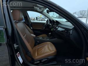 Black BMW 318 2010 in Talsi, with an engine capacity of 2.00 L and mileage of 318 thousand km for 4990 €, photo 11 on AUTOMOTO.COM.LV
