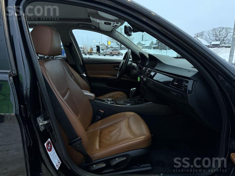 Black BMW 318 2010 in Talsi, with an engine capacity of 2.00 L and mileage of 318 thousand km for 4990 €, photo 11 on AUTOMOTO.COM.LV