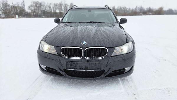 Melns BMW 318 2010 Marijampole, ar dzinēja tilpumu 2.00 L un nobraukumu 364 tūkst. km par 4300 €, foto 2 vietnē AUTOMOTO.COM.LV