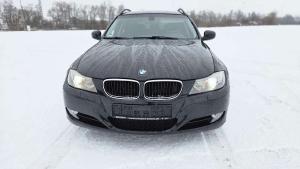 Black BMW 318 2010 in Marijampole, with an engine capacity of 2.00 L and mileage of 364 thousand km for 4300 €, photo 2 on AUTOMOTO.COM.LV