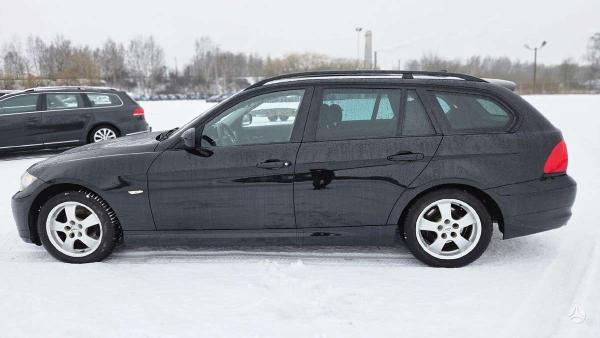 Melns BMW 318 2010 Marijampole, ar dzinēja tilpumu 2.00 L un nobraukumu 364 tūkst. km par 4300 €, foto 8 vietnē AUTOMOTO.COM.LV