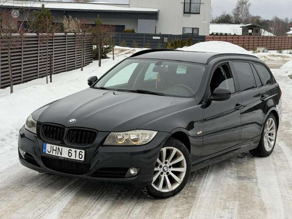 Black BMW 318 2010 in Vilnius, with an engine capacity of 2.00 L and mileage of 383 thousand km for 3200 €, photo 1 on AUTOMOTO.COM.LV