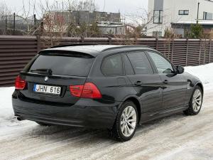 Melns BMW 318 2010 Viļņa, ar dzinēja tilpumu 2.00 L un nobraukumu 383 tūkst. km par 3200 €, foto 7 vietnē AUTOMOTO.COM.LV