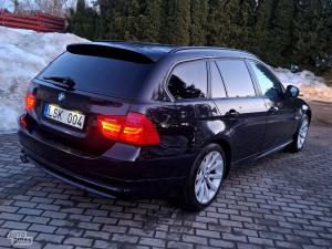 Black BMW 318 2010 in Telschi, with an engine capacity of 2.00 L and mileage of 417 thousand km for 3300 €, photo 11 on AUTOMOTO.COM.LV