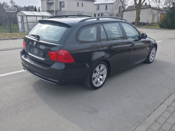 Black BMW 318 2010 in Radviliskis, with an engine capacity of 2.00 L and mileage of 291 thousand km for 2999 €, photo 3 on AUTOMOTO.COM.LV