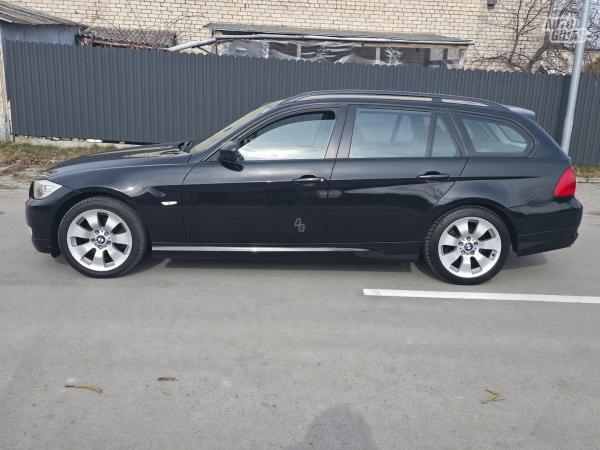 Black BMW 318 2010 in Radviliskis, with an engine capacity of 2.00 L and mileage of 291 thousand km for 2999 €, photo 7 on AUTOMOTO.COM.LV