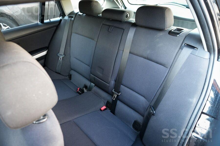 Black BMW 318 2010 in Riga, with an engine capacity of 2.00 L and mileage of 306 thousand km for 5390 €, photo 8 on AUTOMOTO.COM.LV