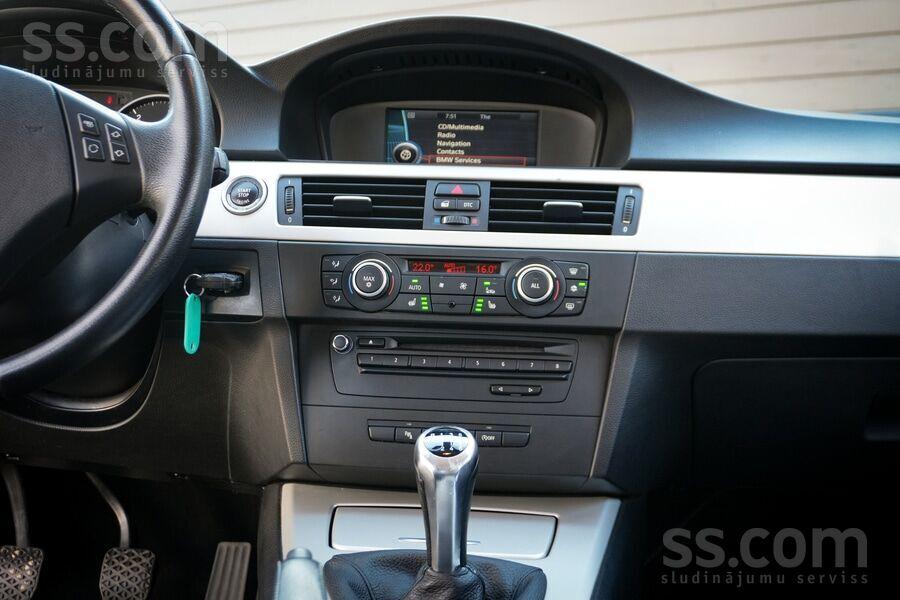 Black BMW 318 2010 in Riga, with an engine capacity of 2.00 L and mileage of 306 thousand km for 5390 €, photo 11 on AUTOMOTO.COM.LV