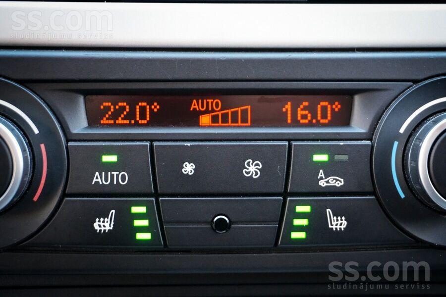 Black BMW 318 2010 in Riga, with an engine capacity of 2.00 L and mileage of 306 thousand km for 5390 €, photo 15 on AUTOMOTO.COM.LV