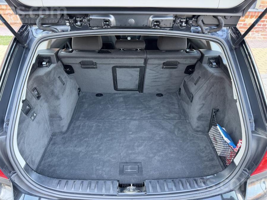 Melns BMW 318 2010 Rīga, ar dzinēja tilpumu 2.00 L un nobraukumu 293 tūkst. km par 5450 €, foto 26 vietnē AUTOMOTO.COM.LV