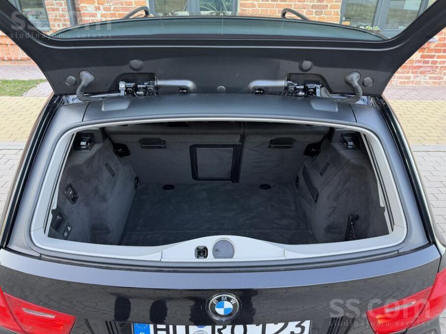 Melns BMW 318 2010 Rīga, ar dzinēja tilpumu 2.00 L un nobraukumu 293 tūkst. km par 5450 €, foto 27 vietnē AUTOMOTO.COM.LV