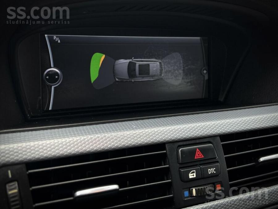 Black BMW 318 2010 in Tukums, with an engine capacity of 2.00 L and mileage of 376 thousand km for 6350 €, photo 26 on AUTOMOTO.COM.LV