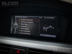 Black BMW 318 2010 in Tukums, with an engine capacity of 2.00 L and mileage of 376 thousand km for 6350 €, photo 28 on AUTOMOTO.COM.LV