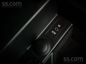 Black BMW 318 2010 in Tukums, with an engine capacity of 2.00 L and mileage of 376 thousand km for 6350 €, photo 31 on AUTOMOTO.COM.LV