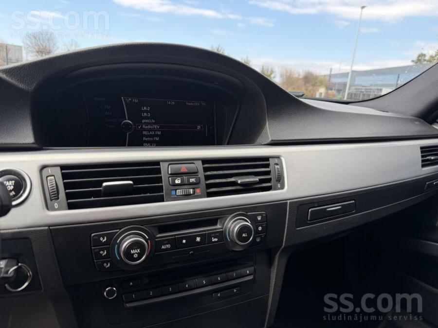 Melns BMW 318 2010 Rīga, ar dzinēja tilpumu 2.00 L un nobraukumu 0 tūkst. km par 5450 €, foto 9 vietnē AUTOMOTO.COM.LV