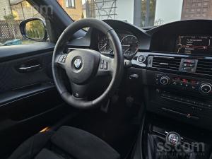 Черный БМВ 318 2010 в Елгава, объемом двигателя 2.00 л и пробегом 327 тыс. км за 5800 €, фото 16 на AUTOMOTO.COM.LV
