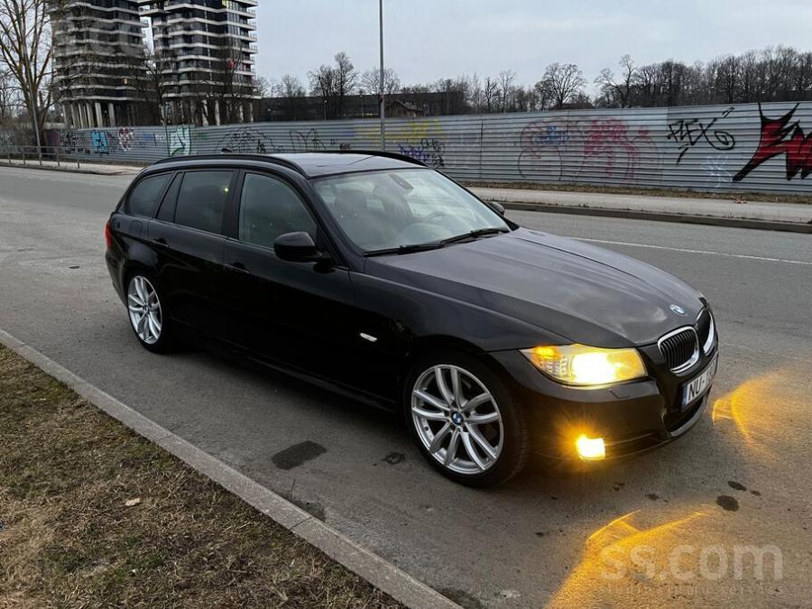 Melns BMW 318 2010 Rīga, ar dzinēja tilpumu 2.00 L un nobraukumu 351 tūkst. km par 5500 €, foto 7 vietnē AUTOMOTO.COM.LV