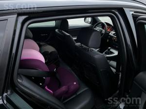 Melns BMW 318 2010 Rīga, ar dzinēja tilpumu 2.00 L un nobraukumu 351 tūkst. km par 5500 €, foto 12 vietnē AUTOMOTO.COM.LV